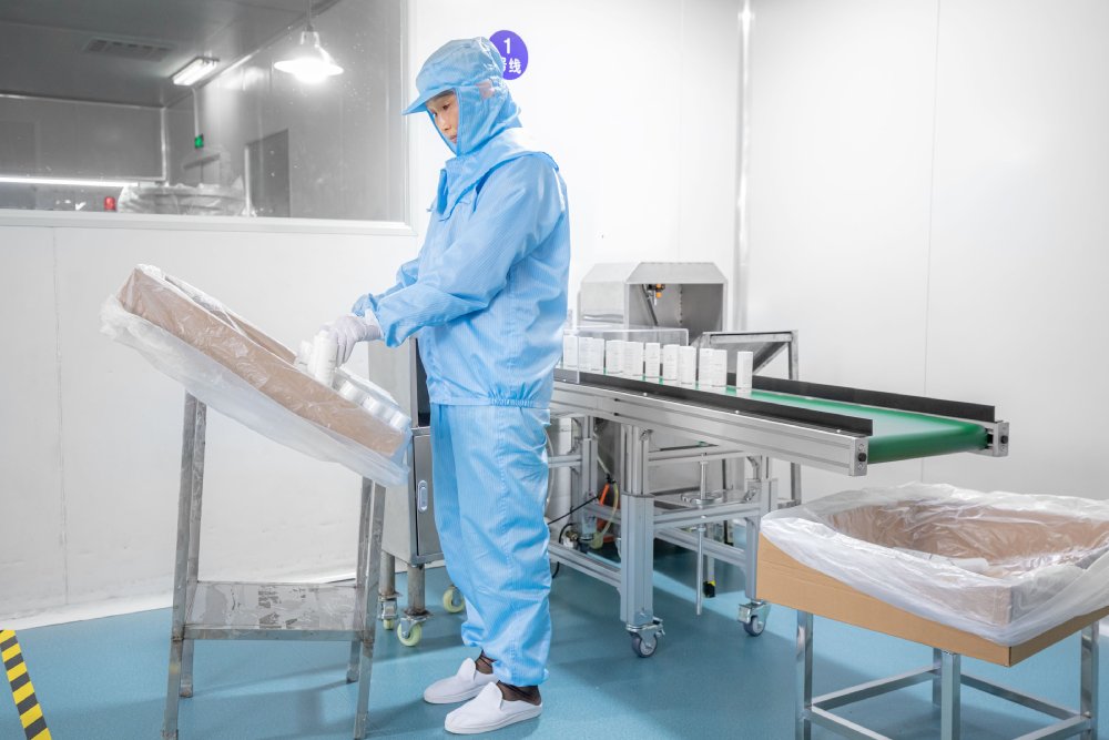 Lean Manufacturing for Cosmetic Packaging | Cosmopacks