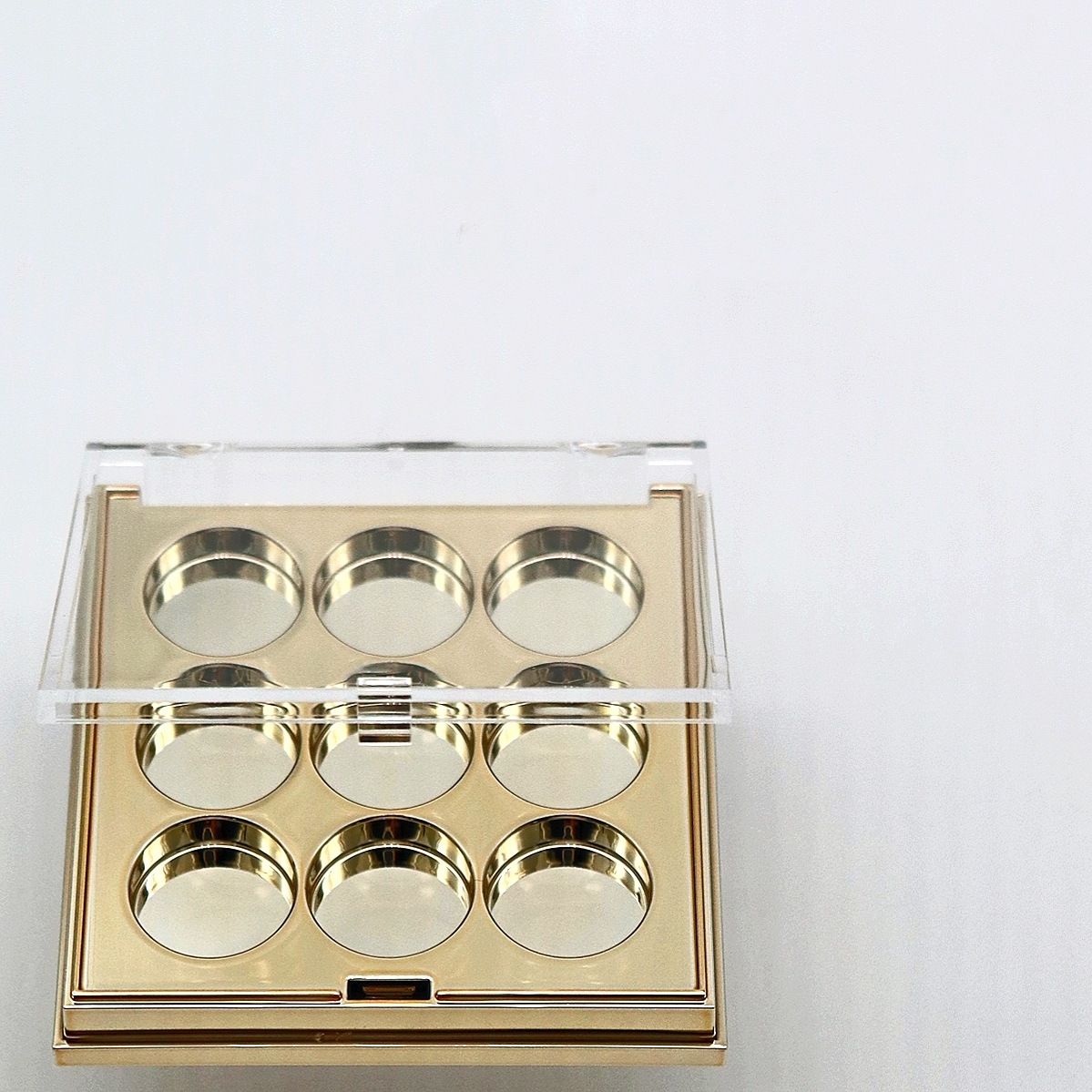 Luxury Compact Eyeshadow Container 9 Colors Packaging - cosmopacks