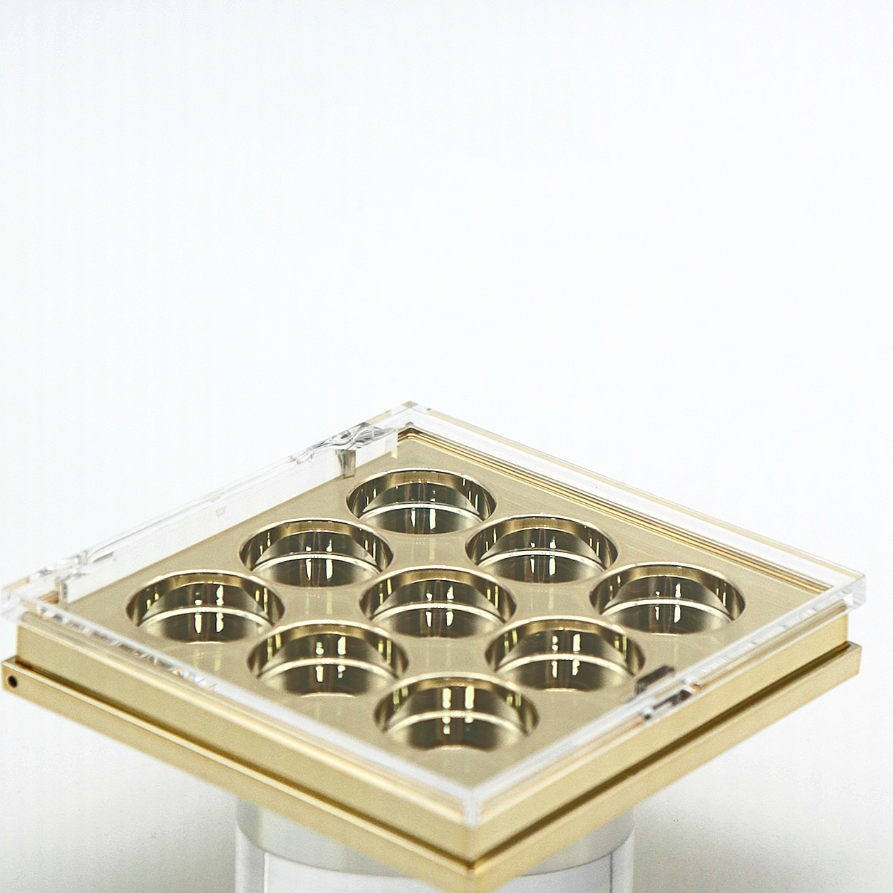 Luxury Compact Eyeshadow Container 9 Colors Packaging - cosmopacks